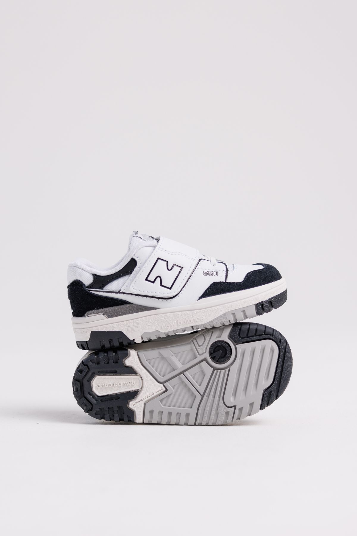 New Balance 2002R Black/Castlerock/Timberwolf | Hype DC